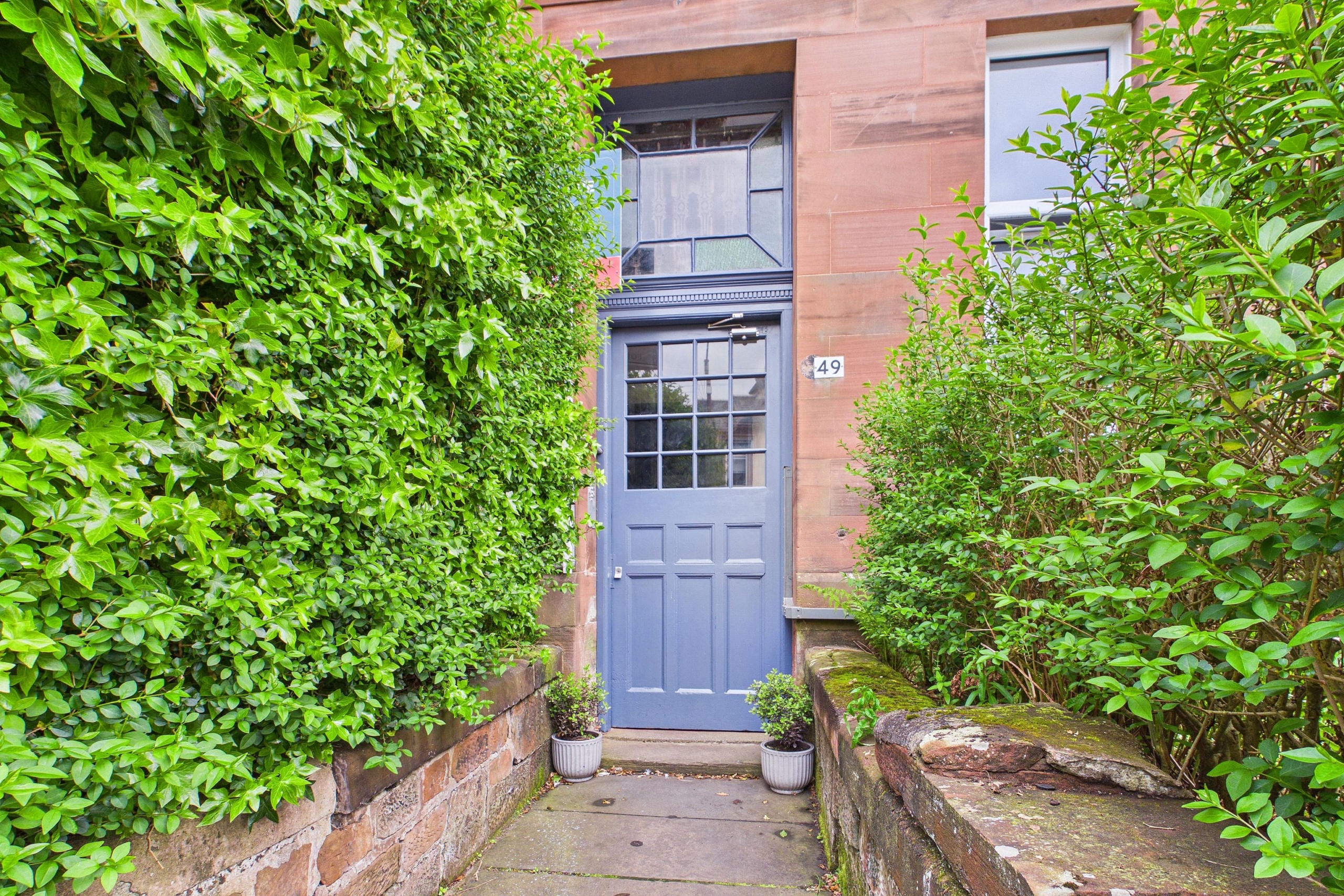 Fergus Drive - Two-Bedroom Traditional Tenement Flat for Sale - We Are ...